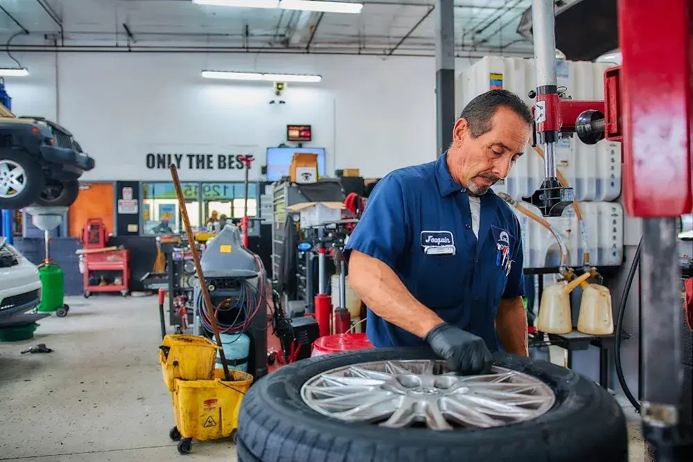 OOROO Auto | Oro Valley Auto Repair Shop in Tucson, AZ - 266 Reviews