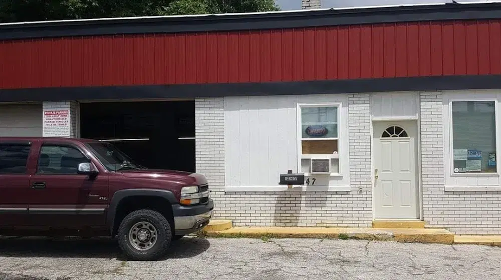 R&B Automotive in Mansfield, OH