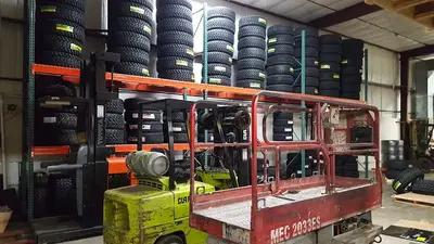 Extreme Customs in Oshkosh, WI - 1920 Reviews